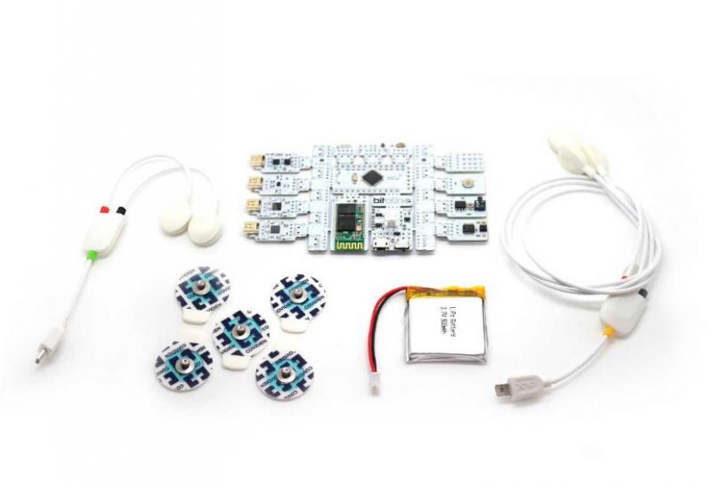 Customization of research devices with BITalino & biosignalsplux | Measuring Behavior 2018